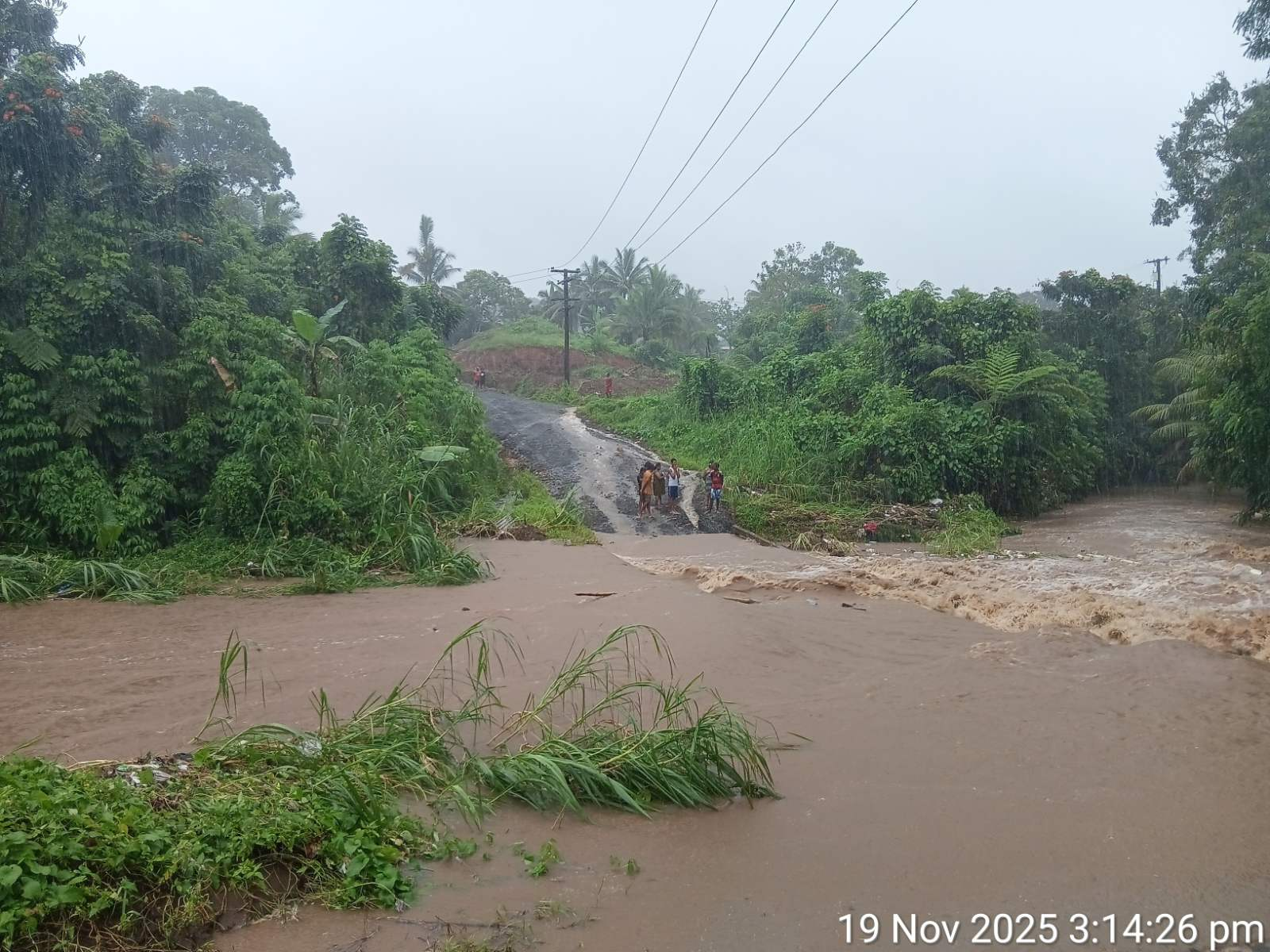 Fiji – Multi-hazard Early Warning System Design & Implementation Center ...